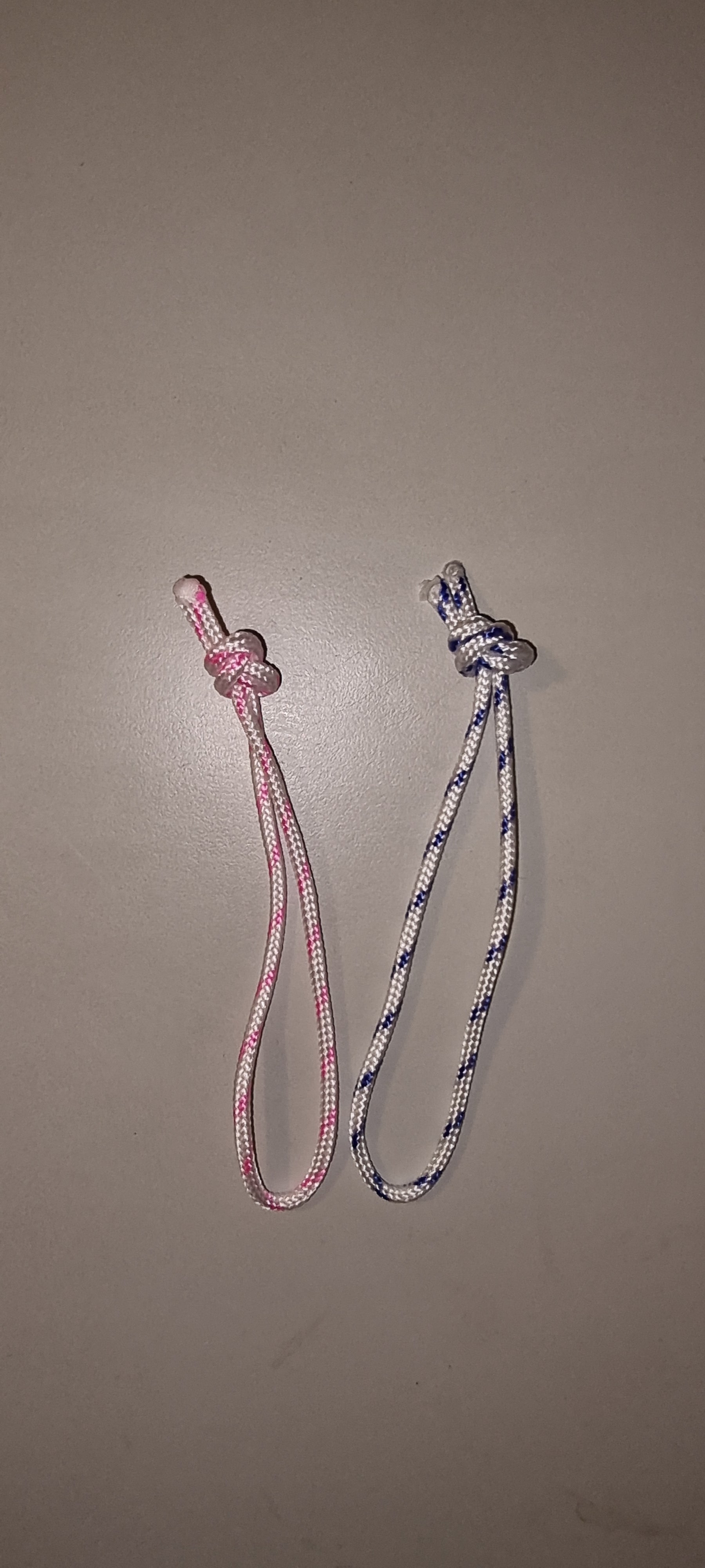 Hi strength leash strings – vyagra surf wax